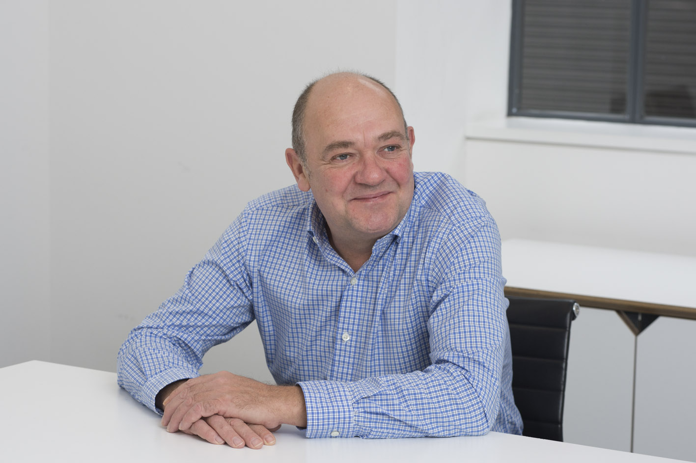 Simon Barham | tp bennett