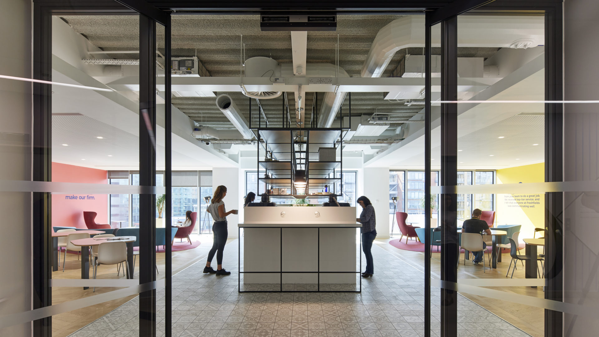 Freshfields Bruckhaus Deringer | Workplace Design | tp bennett