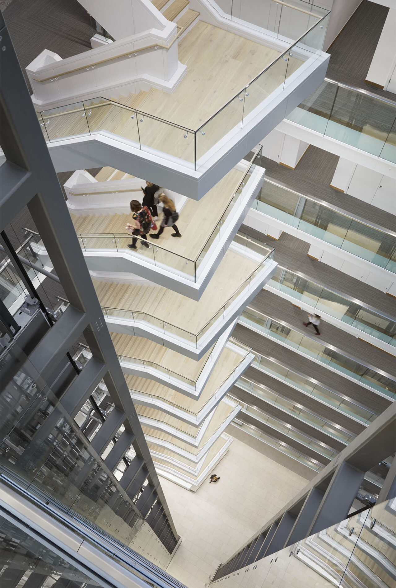 HSBC UK Work Place Architecture & Design | tp bennett